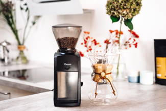 Buy electric and hand coffee grinders online | Coffee Circle