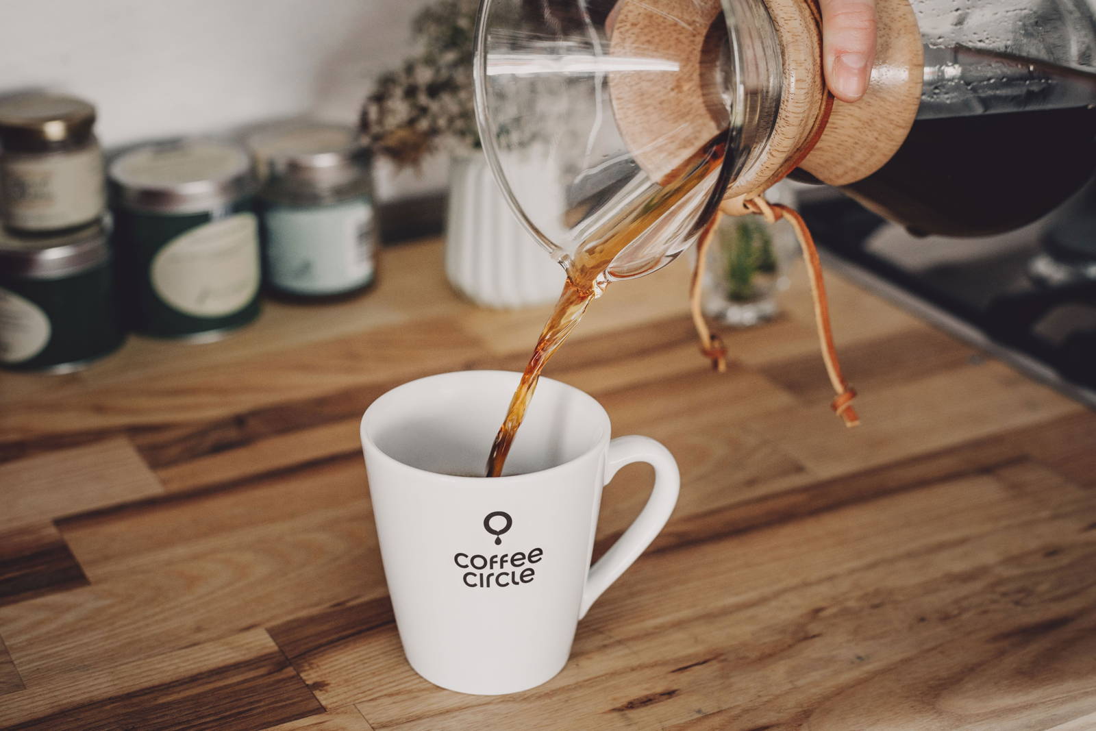 Brewing coffee with the Chemex | Coffee Circle