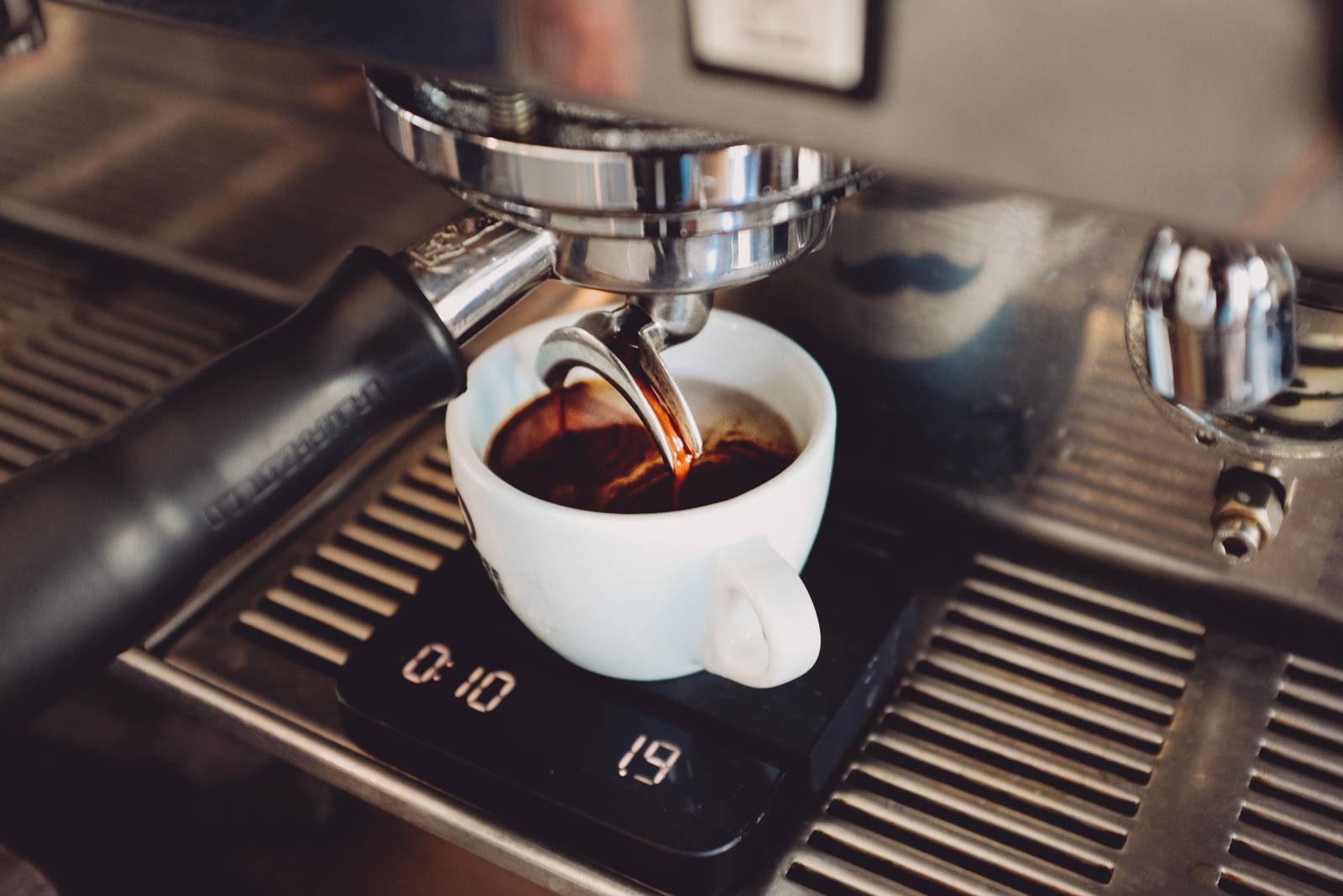 Lohnt sich für dich als Espresso- und Kaffeetrinker:in eine ...