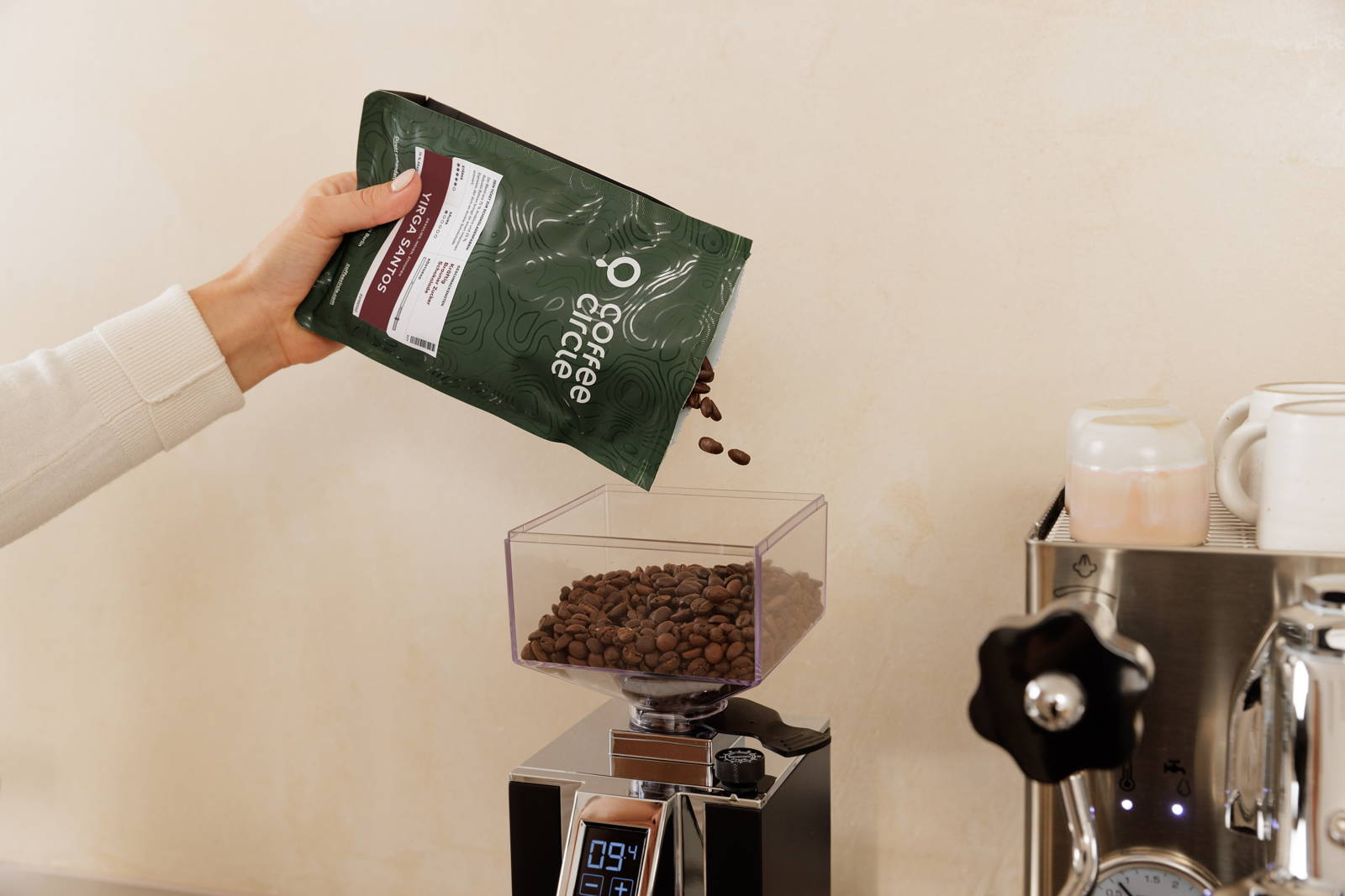 Buy electric and hand coffee grinders online | Coffee Circle