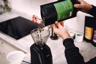 Buy electric and hand coffee grinders online | Coffee Circle